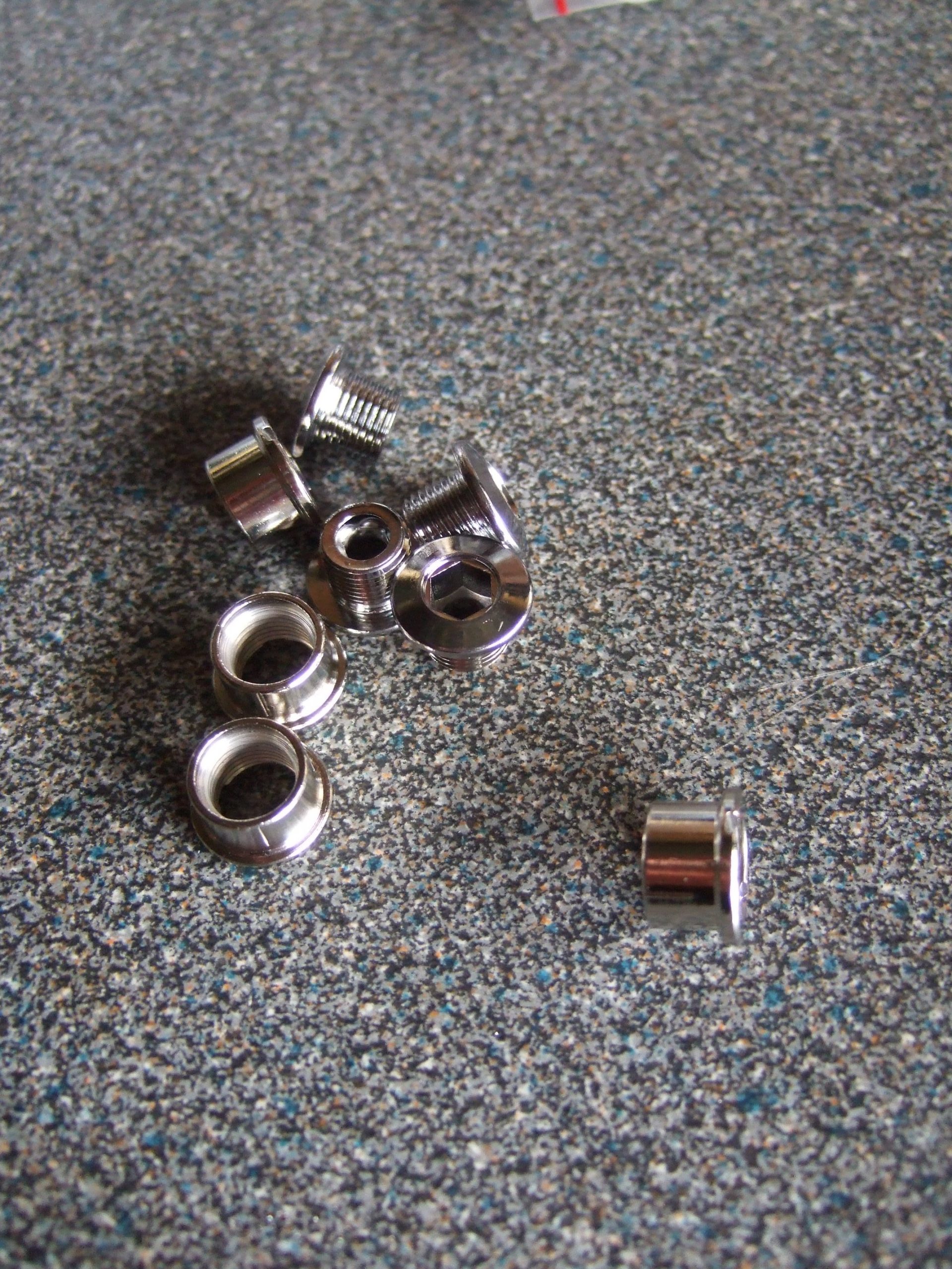 Stuff you need to know about… chainring bolts