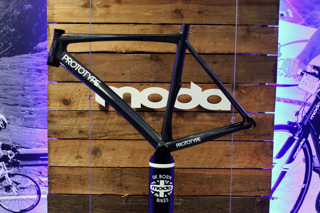 Moda Bikes unveil prototype UK Carbon Project frame